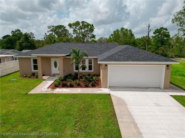 136 Lincoln Rd NW, Lake Placid, FL 33852 | MLS #321265 | Compass