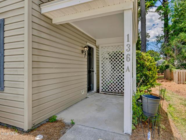 136 Lullwater Drive # Unit A