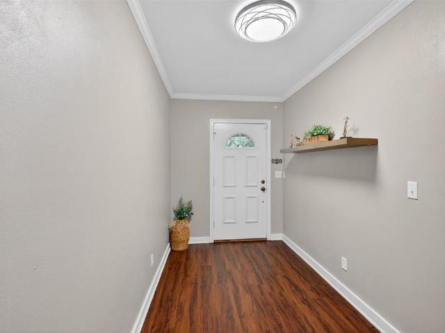 136 Lynn Avenue