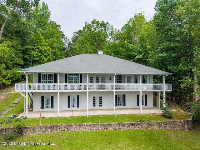 136 Mountain Laurel Cir, Jacksons Gap, AL 36861