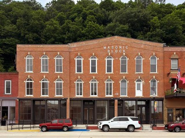 136 Main St Unit 303, McGregor, IA 52157