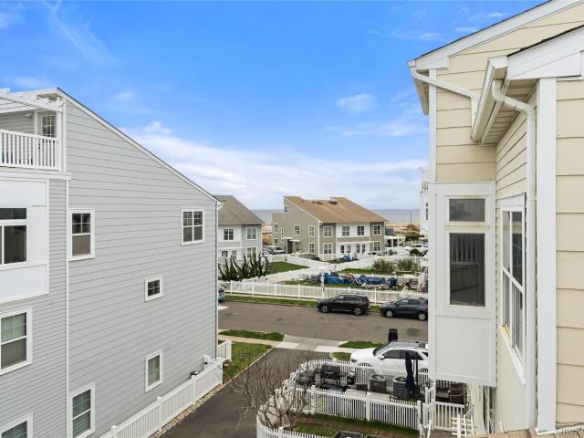 136 Meridian Boulevard