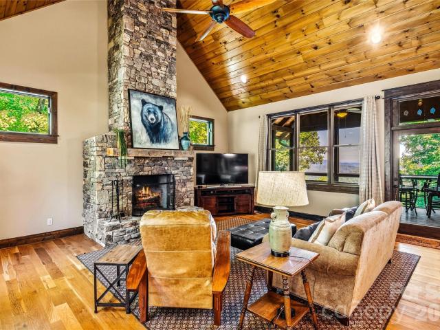 136 Merrills Ridge Road