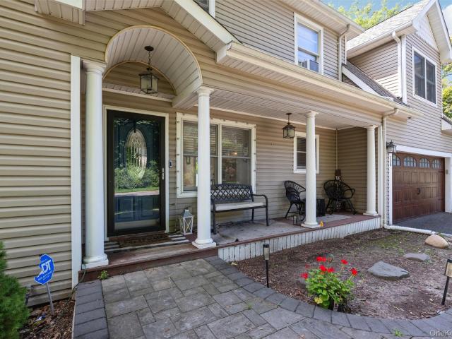 136 Mills Pond Road