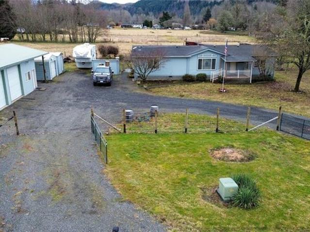136 Mule Dr, Glenoma, WA 98336