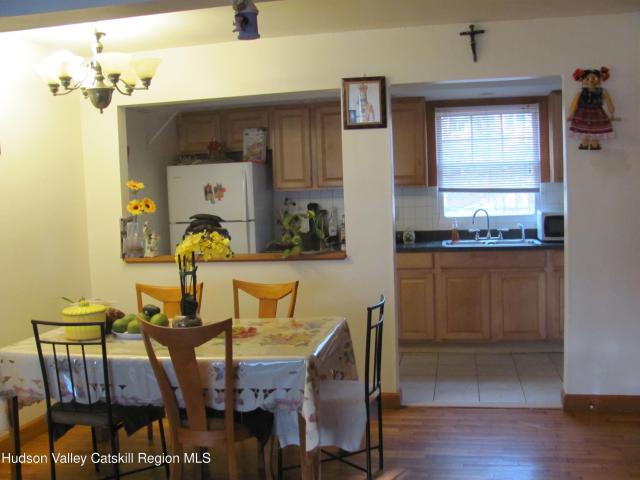 136 N Chestnut Street 19a