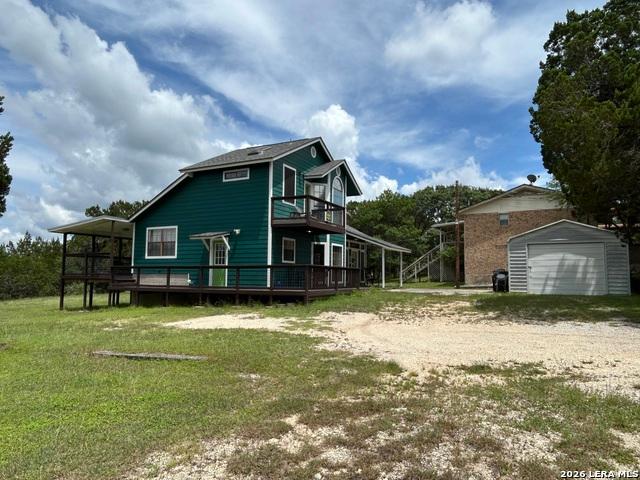 136 N Scenic Loop