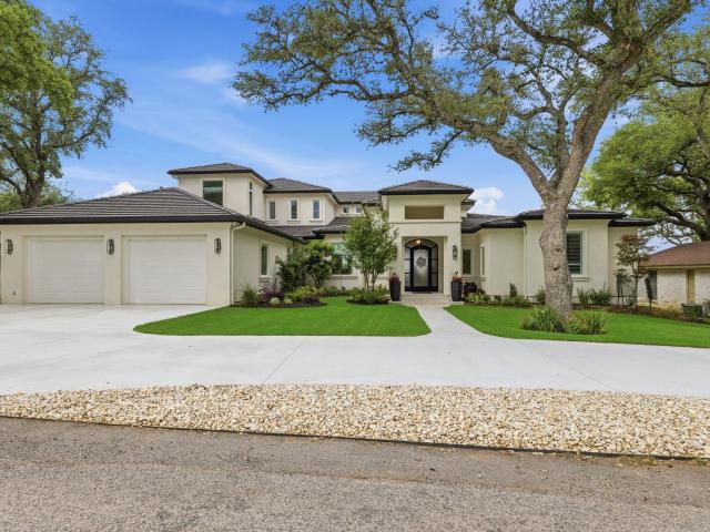 136 S Shorewood Dr