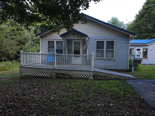 136 South St, Calais, ME 04619