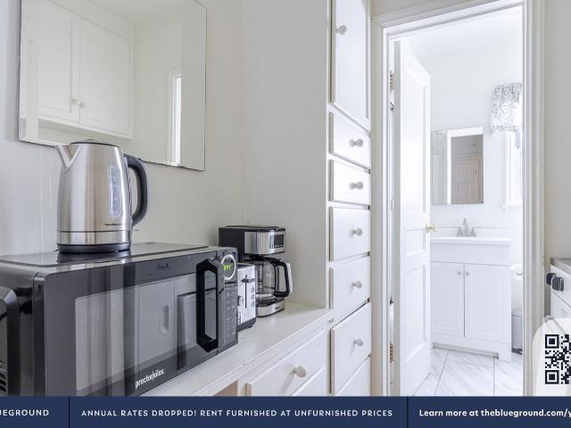 136 South Roxbury Drive 1 Bedroom Apartment for Rent at 136 S Roxbury Dr #1349, Beverly Hills, CA 90212 Beverly Hills