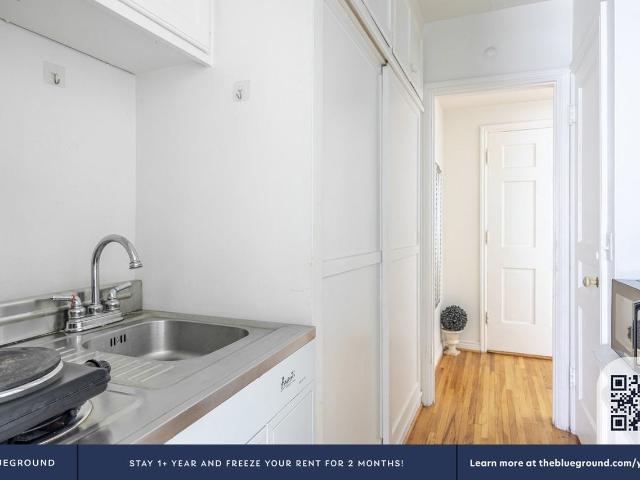136 South Roxbury Drive 1 Bedroom Apartment for Rent at 136 S Roxbury Dr #1349, Beverly Hills, CA 90212 Beverly Hills