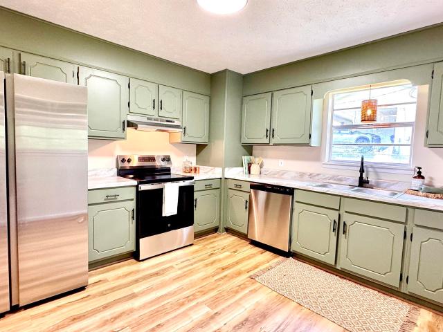 136 Southmoor Circle