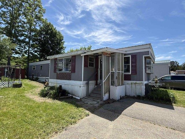 136 Seventh St, Colchester, VT 05446