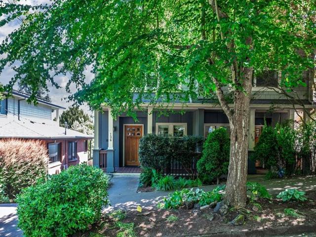 136 SE 71st Ave, Portland, OR 97215
