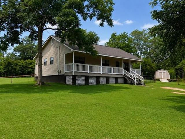 136 Seaborn Dr, Columbia, AL 36319