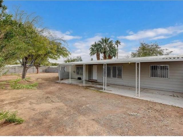 136 Sir Thomas Dr, Las Vegas, NV 89110