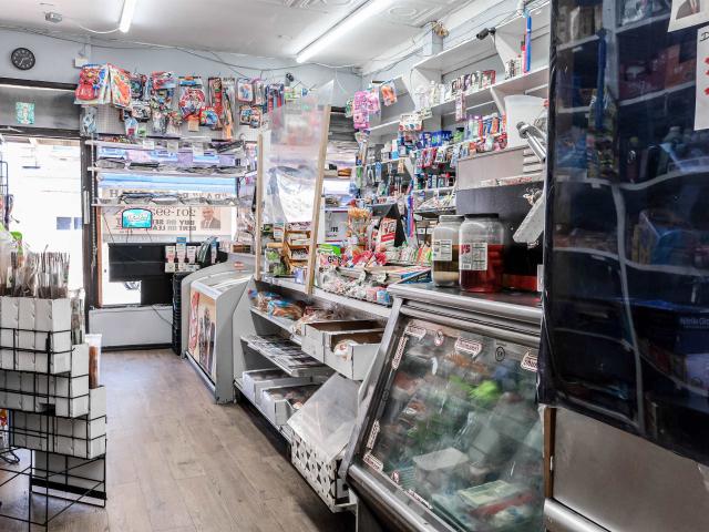 136 Sterling Ave