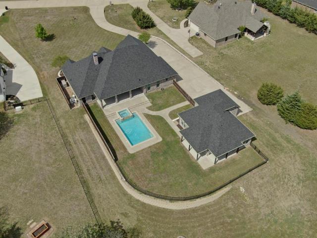 136 Sullivan Way, Waxahachie, TX 75167 | MLS #21214
