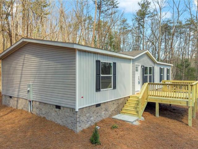 136 Poplar Dr, Dawsonville, GA 30534 | MLS #7737