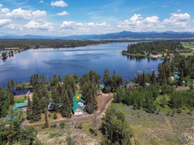 136 Paradise Ln, Donnelly, ID 83615 | MLS #98948 | Compass