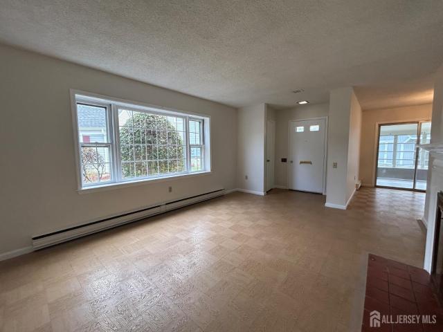 136 Plymouth Lane C