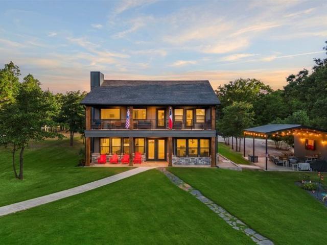 136 Private Road 197, Streetman, TX 75859