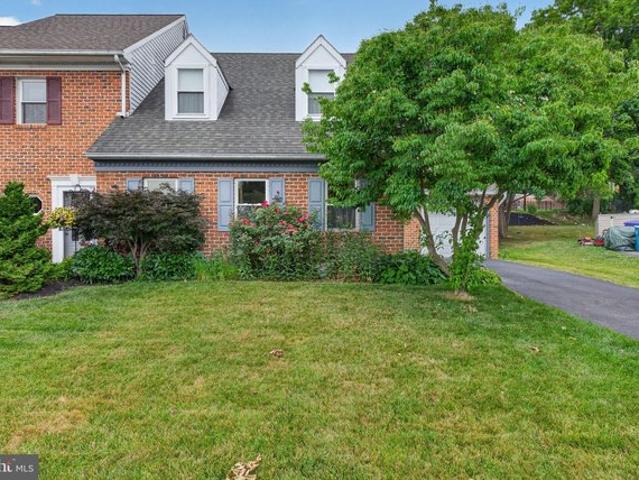 136 Rockford Sq, Mountville, PA 17554