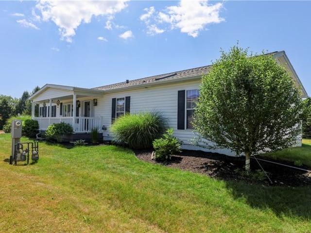 136 Rocking Chair Rd, Horseheads, NY 14845