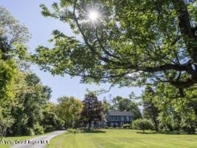 136 Rombout Rd, Lagrange, NY 12540