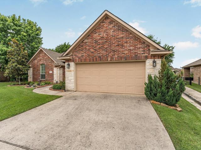 136 Racetrack Lane