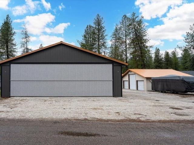 136 Richmond Ln, Chewelah, WA 99109