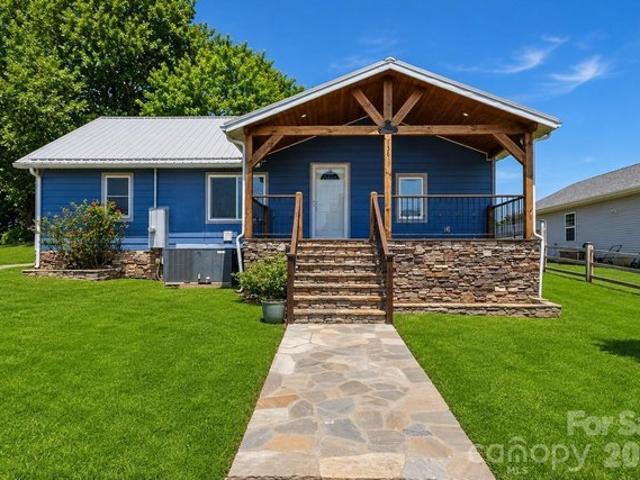 136 W Wilhemenia St Unit 19 22, Marion, NC 28752
