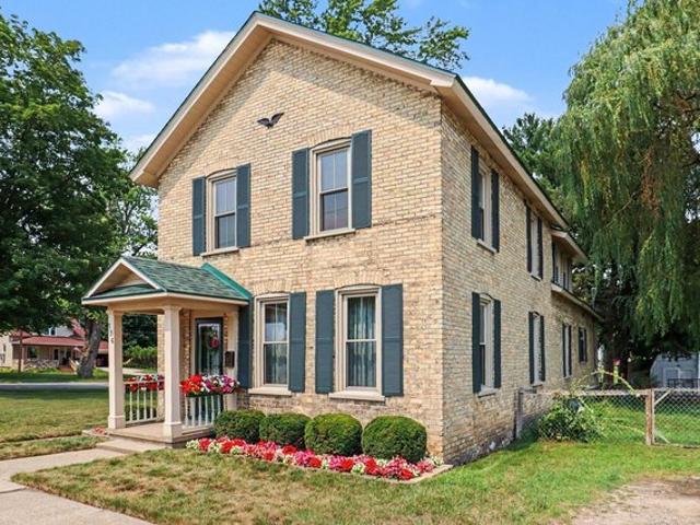 136 W Church Ave, Reed City, MI 49677