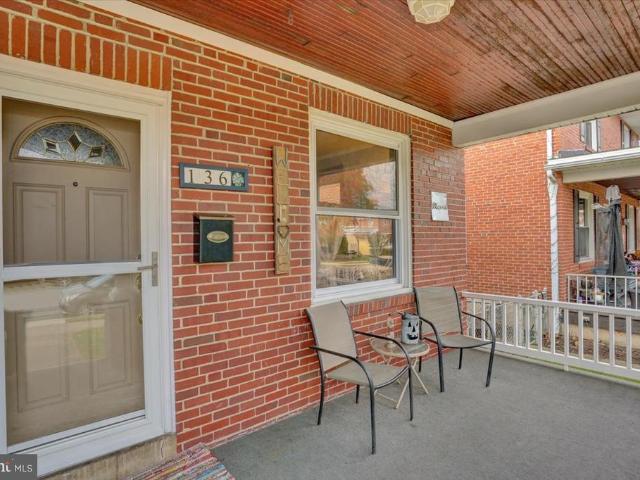 136 W Elm Street