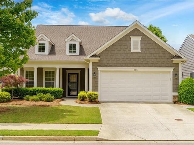 136 Wood Hollow Dr, Woodstock, GA 30188