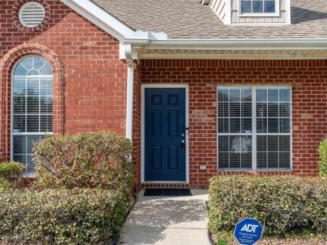 136 Waterford Lake Drive