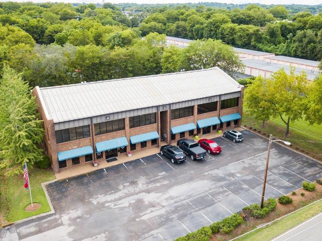 136 Walton Ferry Rd