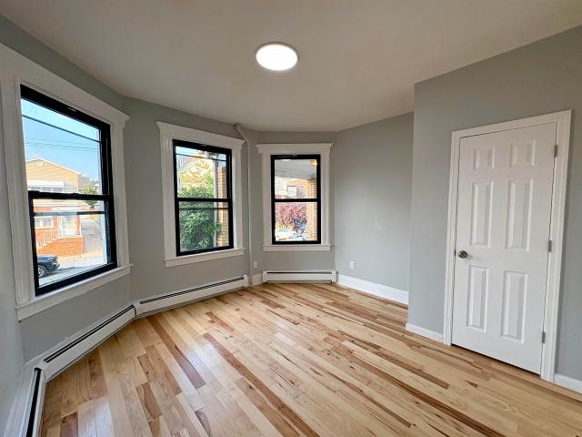 136 West 25Th St # 1