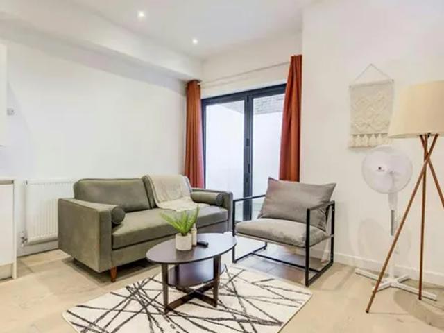 136 Tanner Street, Bermondsey Village, London, SE1 2XJ, United Kingdom | 2 bed apartment for rent #166059093 | Rentberry