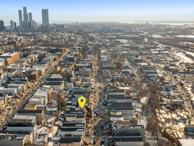 136 Terrace Ave