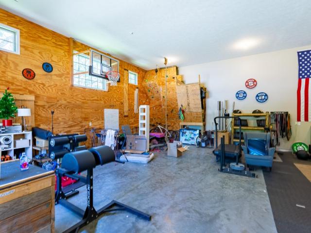 136 Tulip Ln, Bremen, IN 46506 | MLS #202627