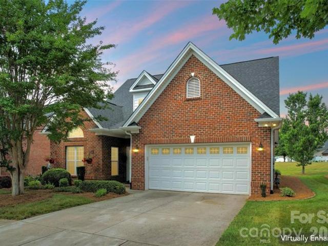 136 Turnberry Dr, Mocksville, NC 27028