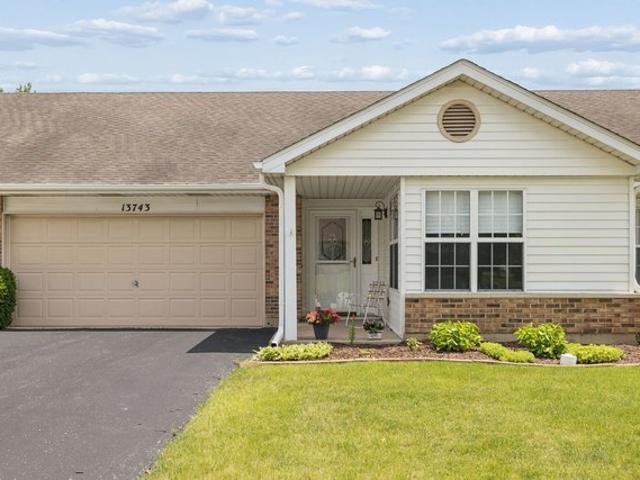 13743 S Magnolia Dr, Plainfield, IL 60544
