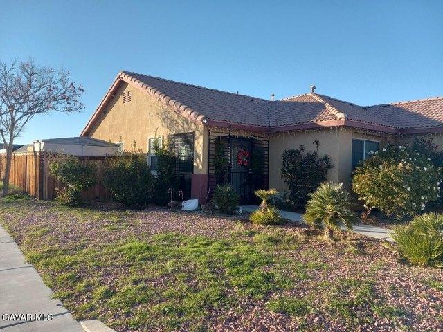 13740 Mesa View Dr, Victorville, CA 92392