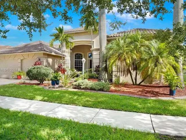 13742 NW 11th Ct, Pembroke Pines, FL 33028 MLS A11611910