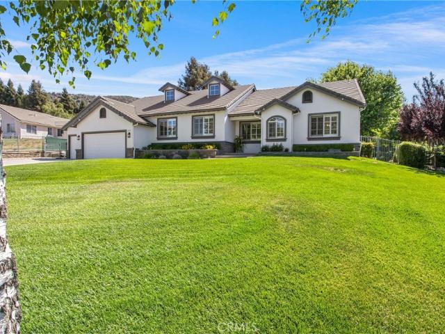 13747 Meadow View Lane