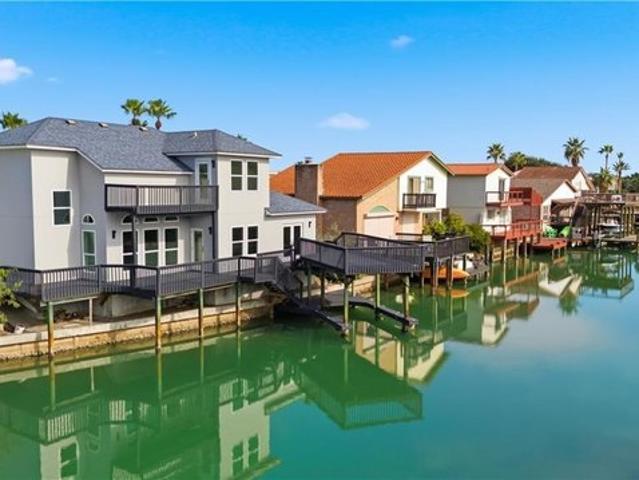 13745 Tajamar St, Corpus Christi, TX 78418