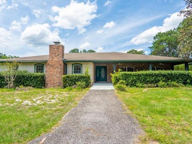 1374 McGregor Rd, Deland, FL 32720