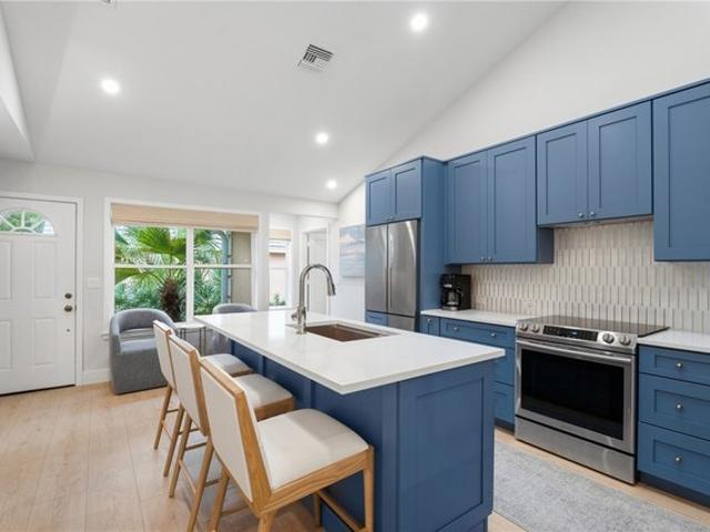 1374 Coral Park Ln Unit 803, Vero Beach, FL 32963