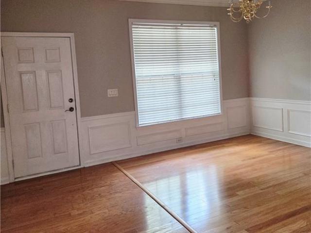 1374 Dukes Creek